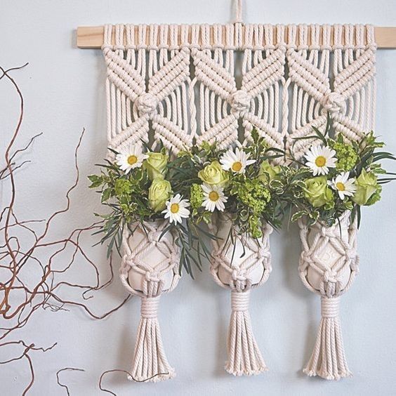 Aprende la técnica de cómo tejer portamacetas colgantes en macrame ...