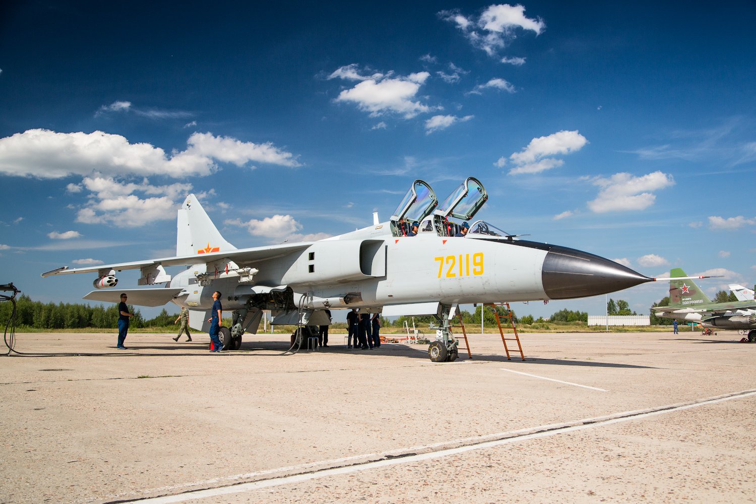 desarrollo defensa y tecnologia belica: China actualiza el bombardero ...