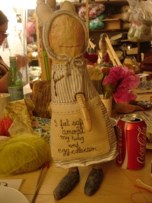 art wonder every day: Julie Arkell