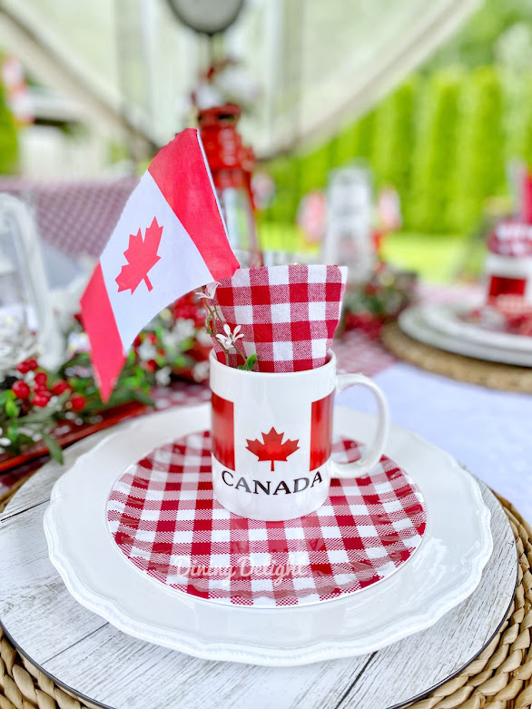 Dining Delight: Canada Day Tablescape for Backyard BBQ