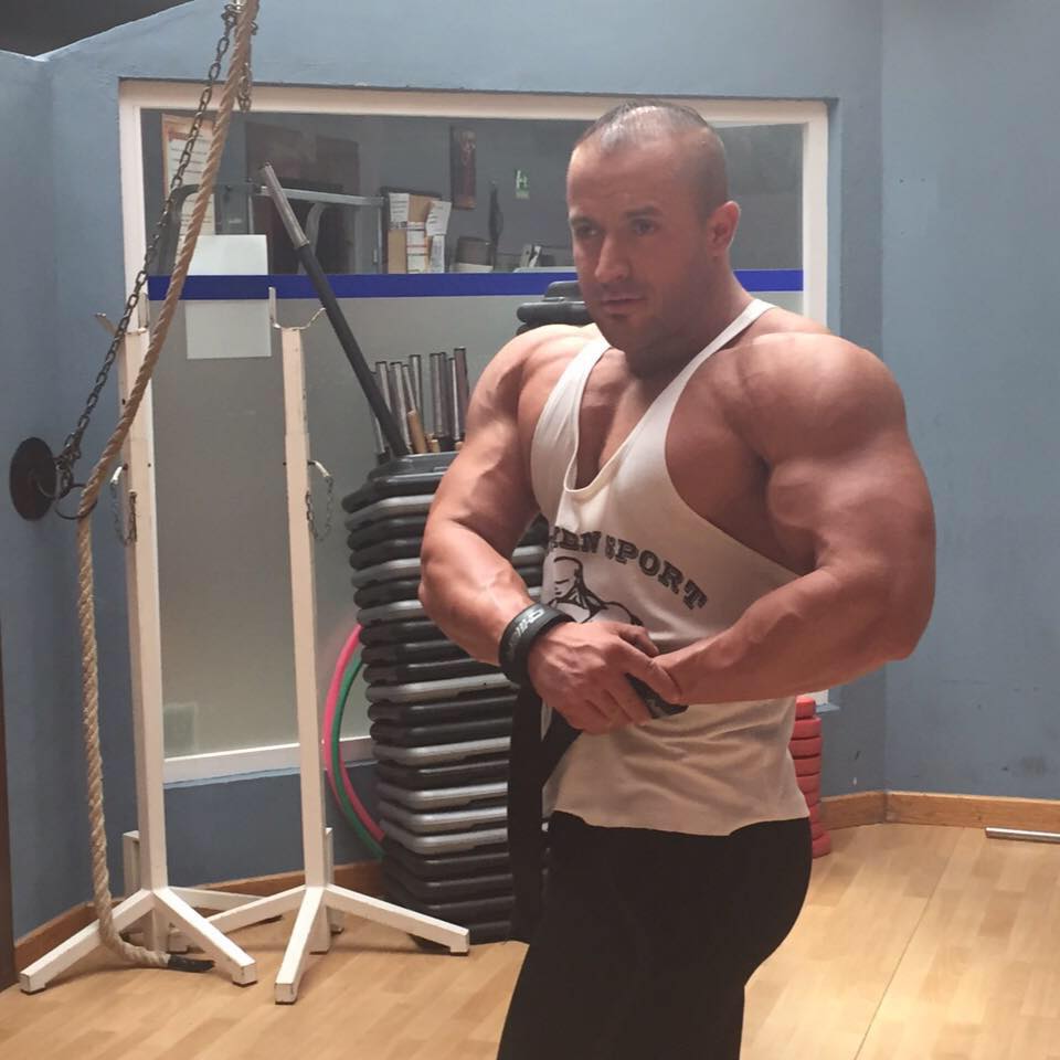 world bodybuilders pictures: spanish morrocan bodybuilder Ismael ...