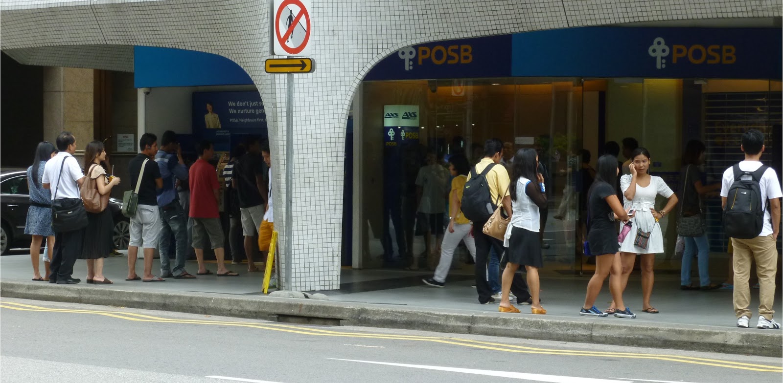 Singapore and Beyond: Bank Queue Very Much