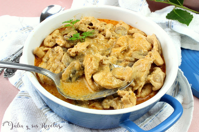 JULIA Y SUS RECETAS: Pollo strogonoff
