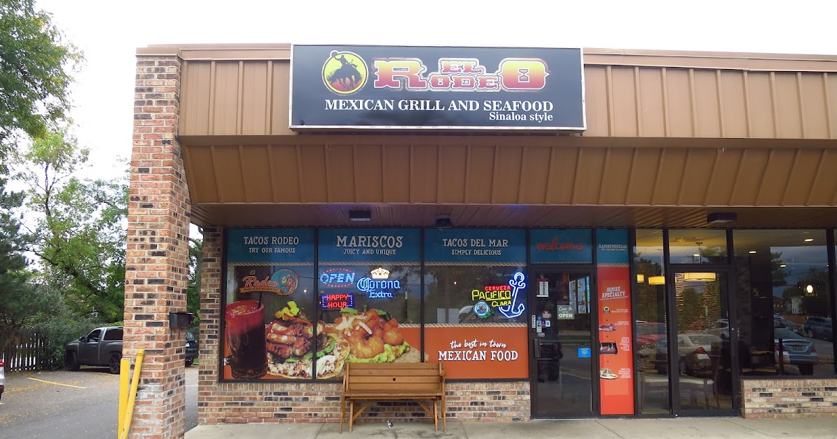 Smokin' Chokin' and Chowing with the King: El Rodeo Mexican Grill and ...