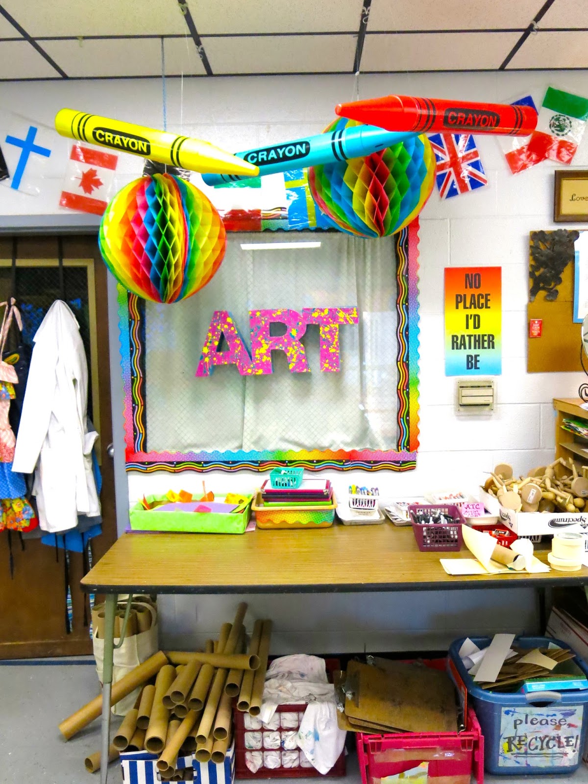 Cassie Stephens: middle school art projects