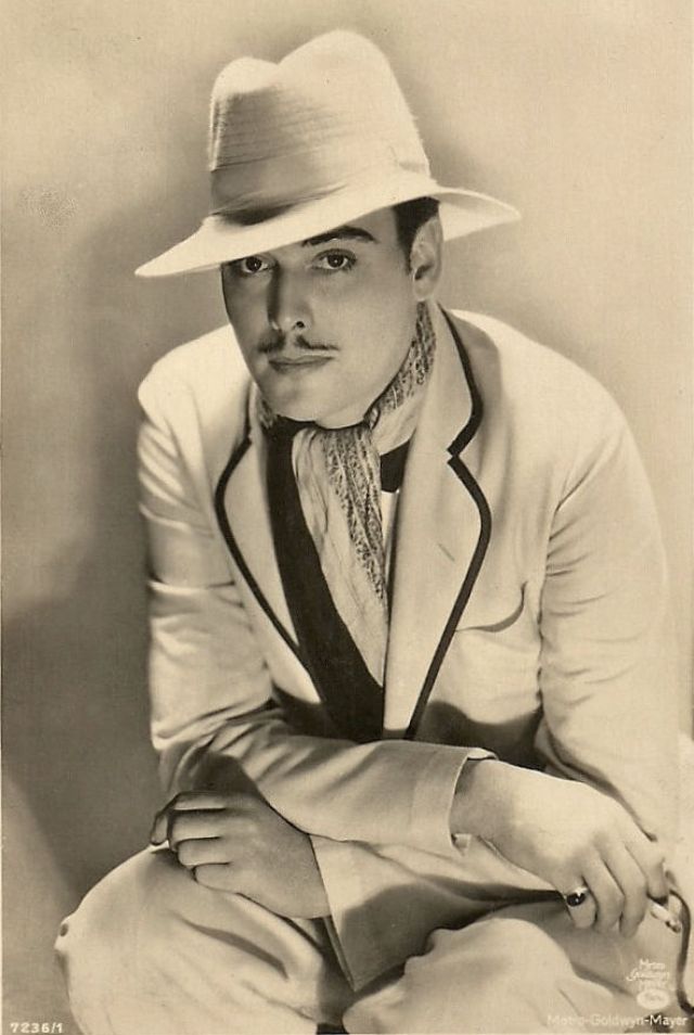 “The Male Greta Garbo”: Handsome Portrait Photos of Nils Asther in the ...