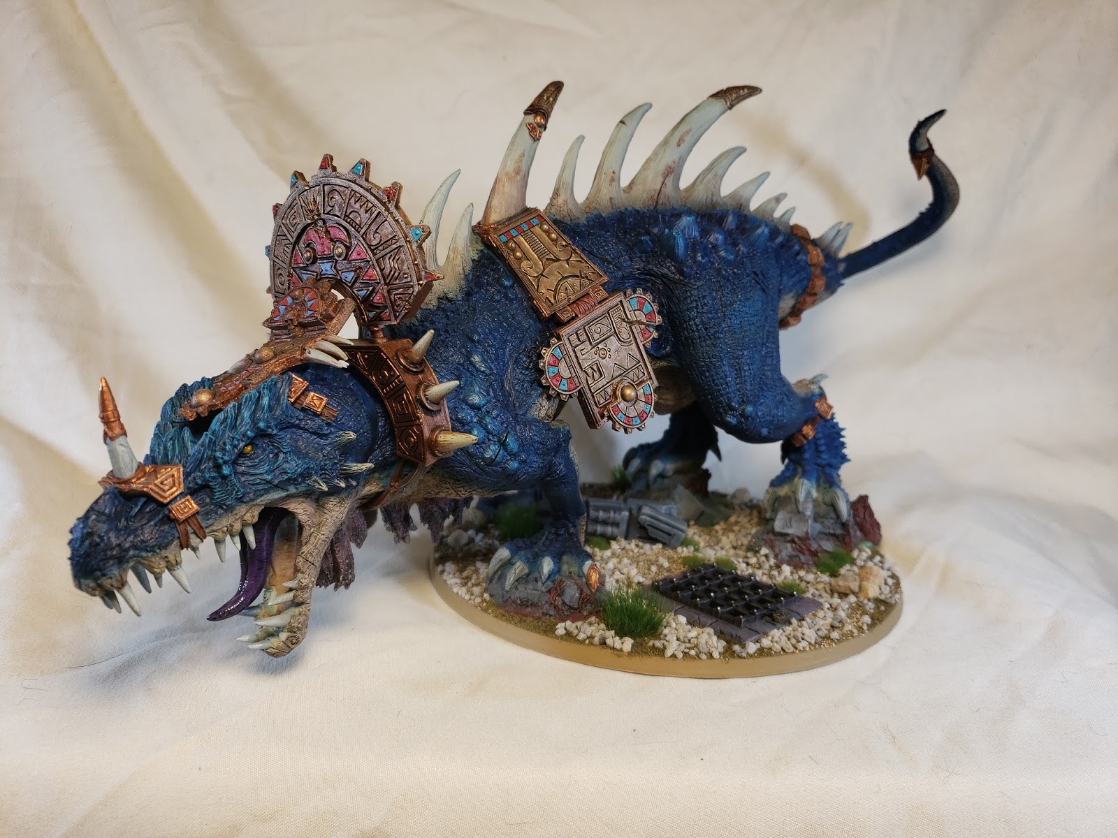 What's On Your Table: ForgeWorld Dread Saurian - Faeit 212