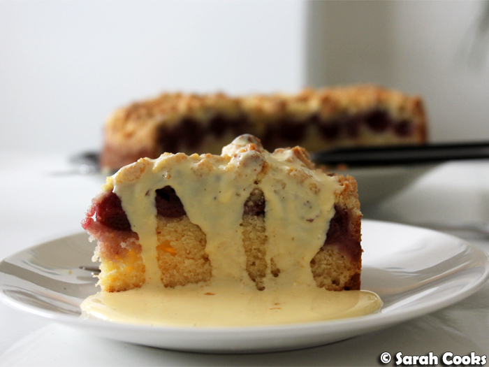 Sarah Cooks: Kirsch Streuselkuchen - Cherry Crumble Cake