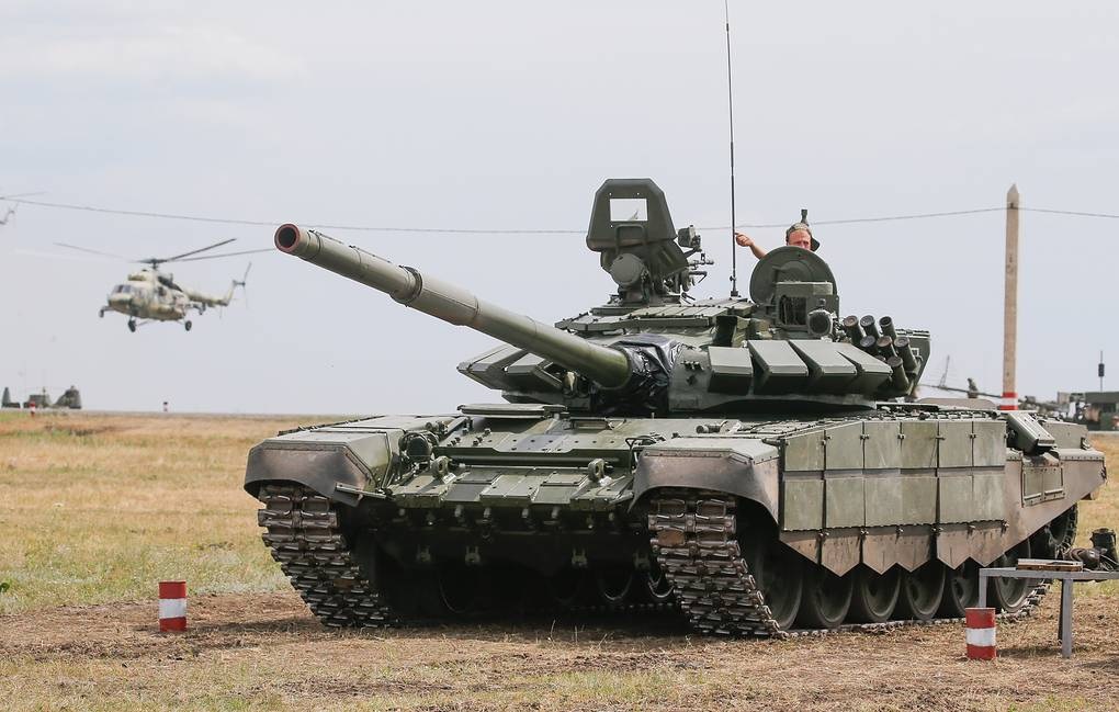BLABLACHARS LE T 72 B3 CONTINUE D ARRIVER DANS LES UNITES RUSSES blablachars-le-t-72-b3-continue-d-arriver-dans-les-unites-russes