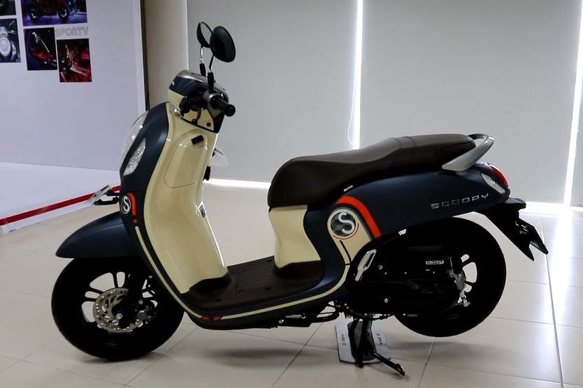 Warna Fashion Blue All New Scoopy 2021 Boleh Juga - 3835info ...