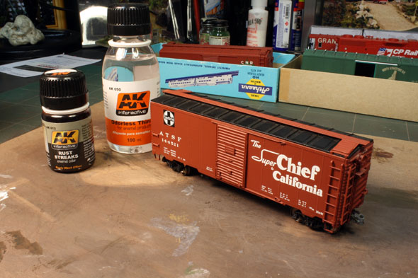 White River Division: Weathering an ATSF Boxcar