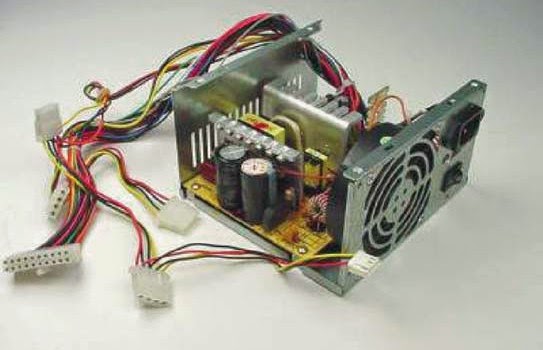 Fuentes de Alimentación : Fuentes Conmutadas