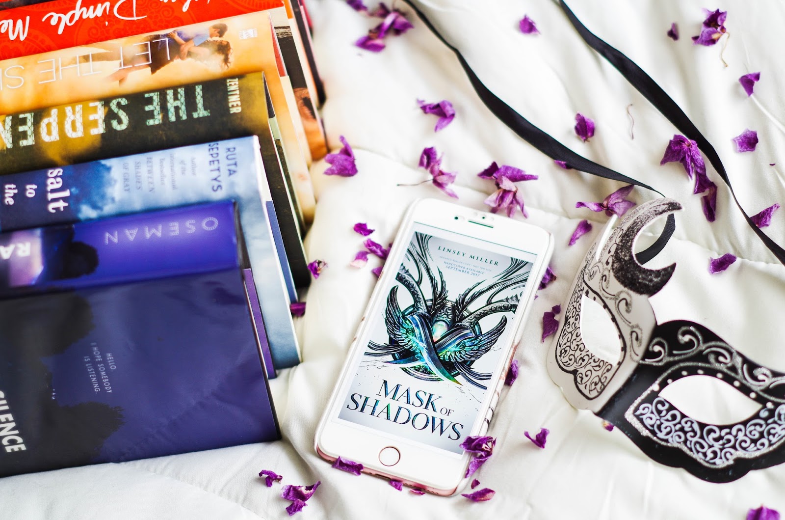 Mask of Shadows: Linsey Miller || ARC Review