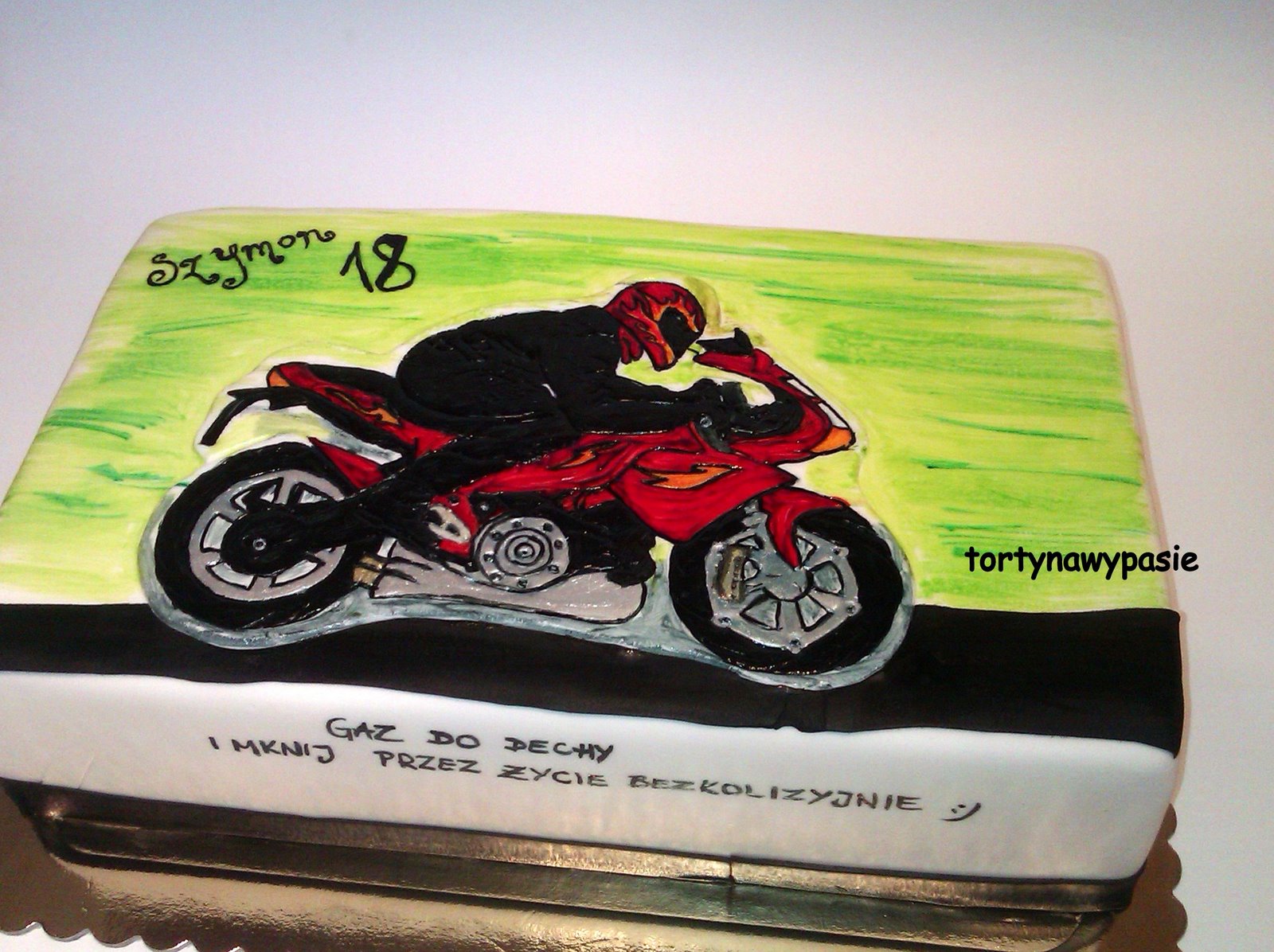 Torty na wypasie... Gdynia: Tort z motorem