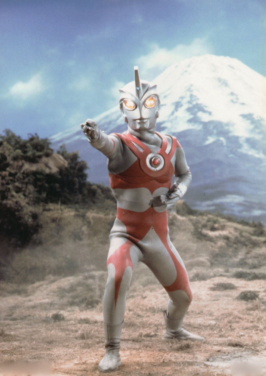 RMWC Reviews: Shin Super Robot Sunday: Ultraman Ace