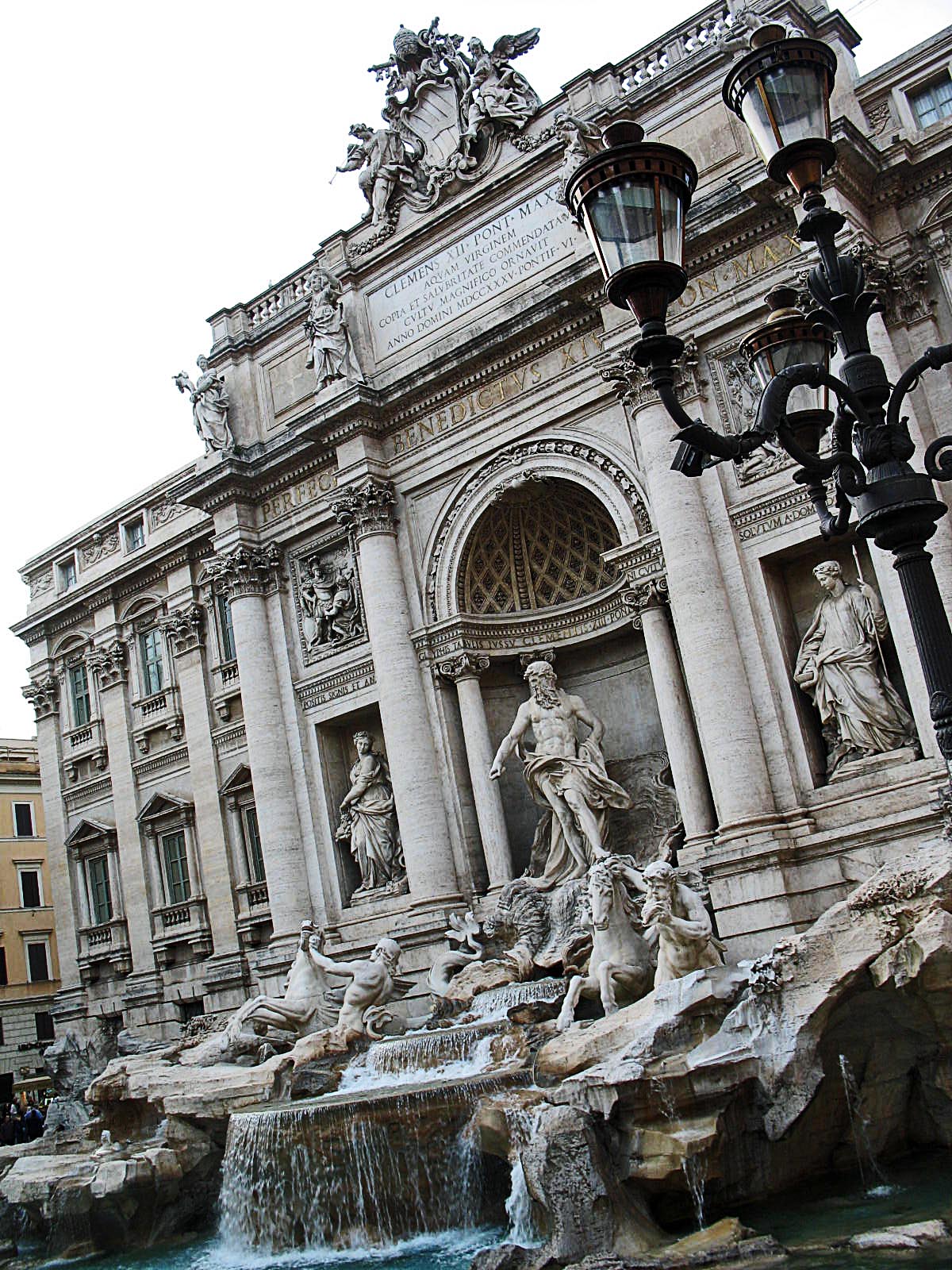 Stock Pictures: Trevi Fountain (Fontana di Trevi) in Rome