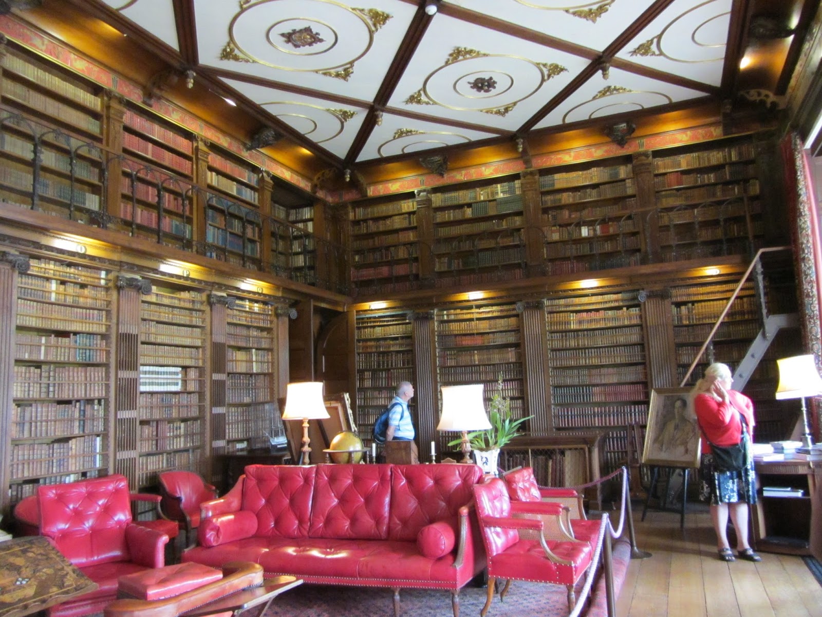 A Lady's Imagination: Country House Libraries