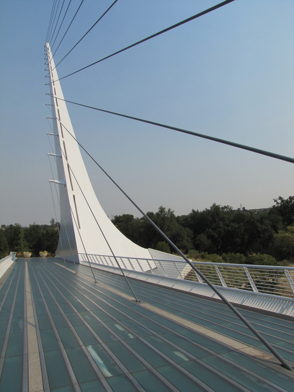 The Urban Explorer: Santiago Calatrava's Sundial Bridge