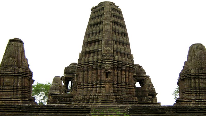 Travelogue Unlimited: Gondeshwar Temple : A Photo Feature