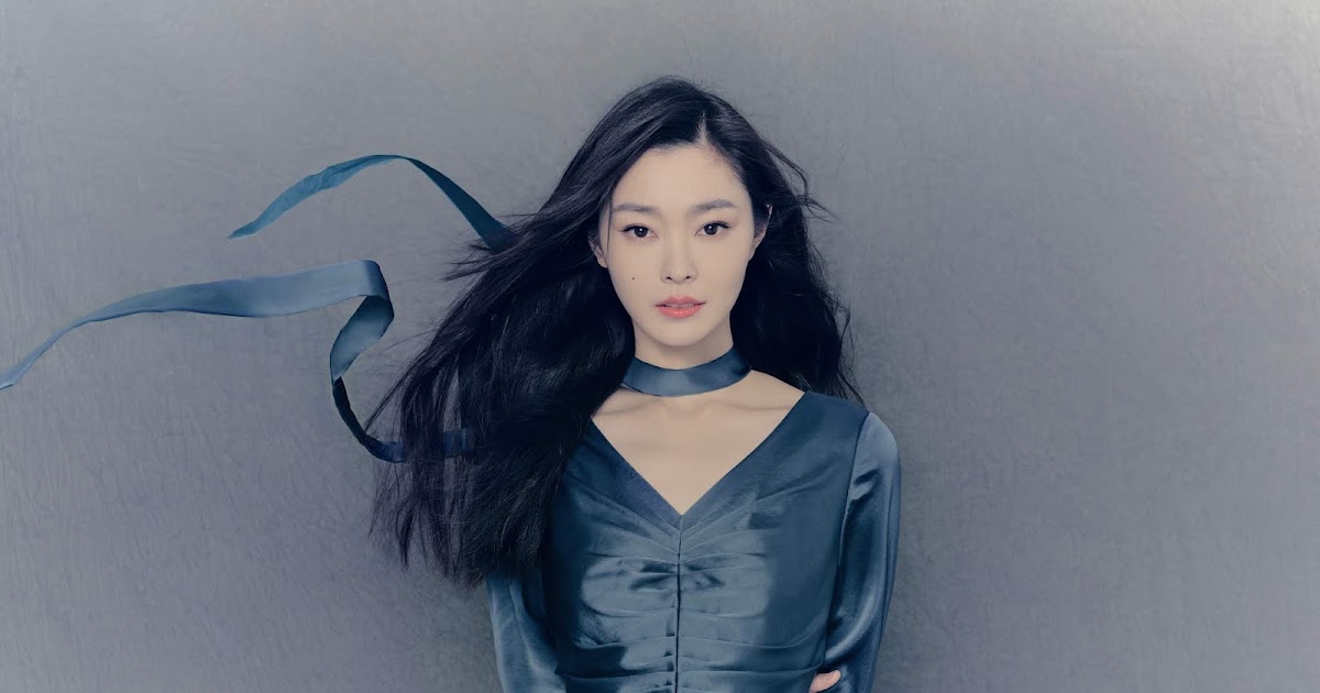 China Entertainment News: Song Yi poses for photo shoot