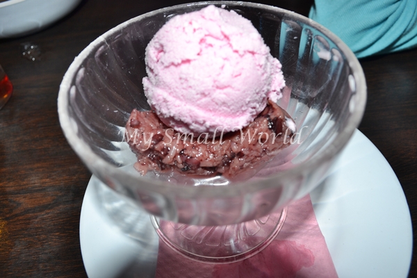 My Small World: Aiskrim Tapai Pulut Hitam di JM Bariani Subang Jaya