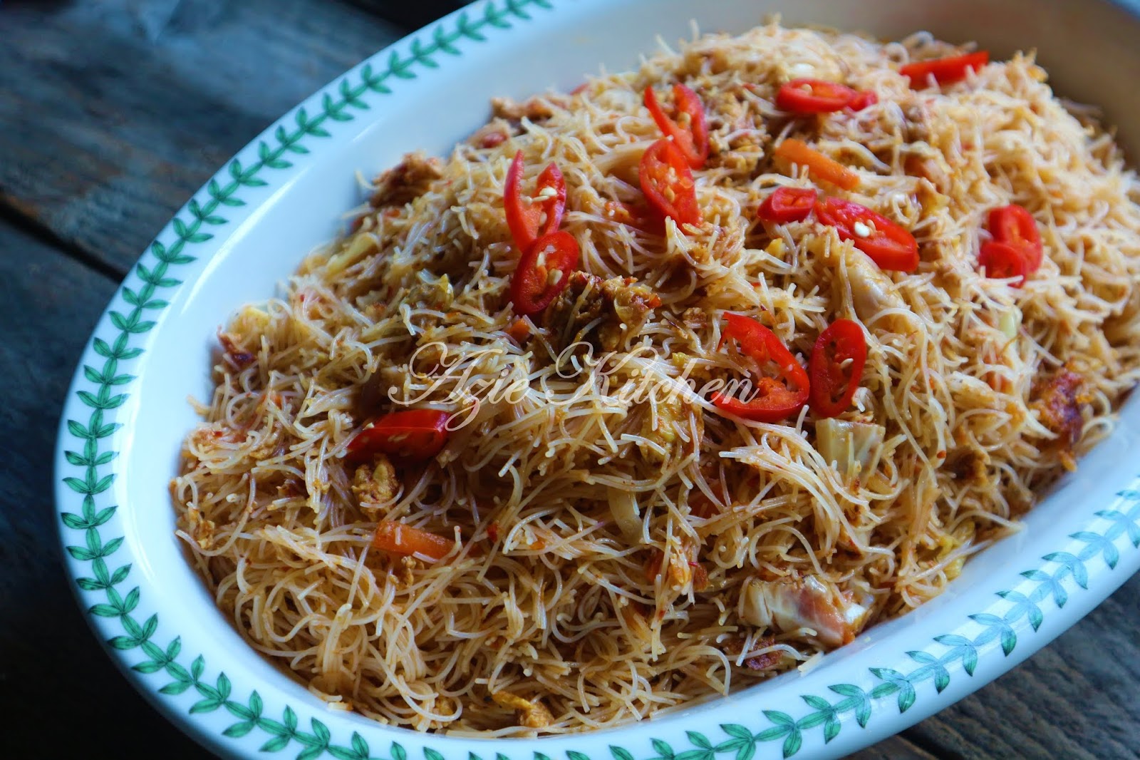 Mee Hoon Goreng Sedap dan Mudah - Azie Kitchen