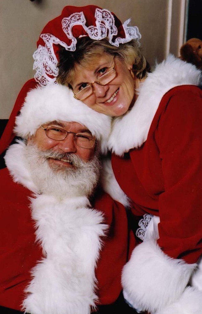 MR AND MRS SANTA CLAUS photos-wallpapers | the fun bank