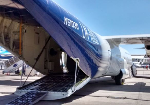 Lockheed Martin LM-100J Super Hercules Specs, Cockpit, Cargo, and Price ...