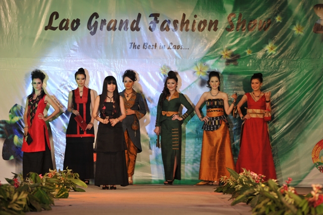 Lao Textiles: Lao Grand Fashion Show / Lao Handicraft Festival 2011