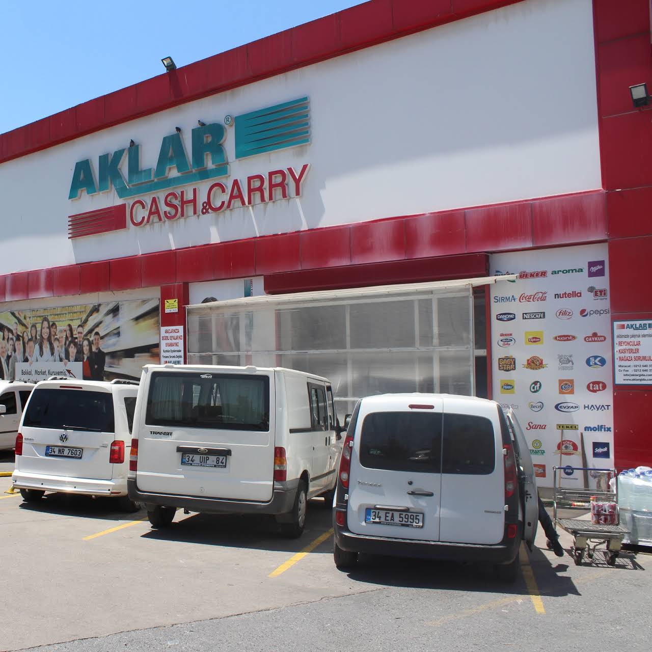 Aklar Gıda Çalışma Şartları/Maşları - Perakende Kulis