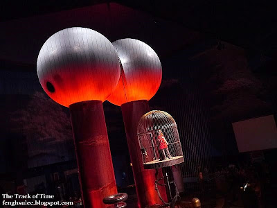 Museum of Science - Theater of Electricity | The Track of Time