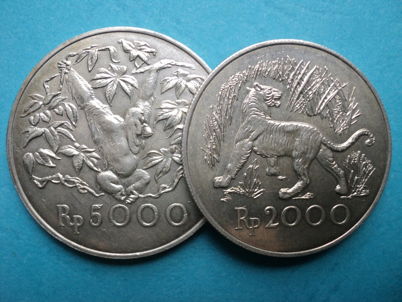 Risma2006 Blog: Indahnya Uang Koin Perak 5000 dan 2000 Rupiah