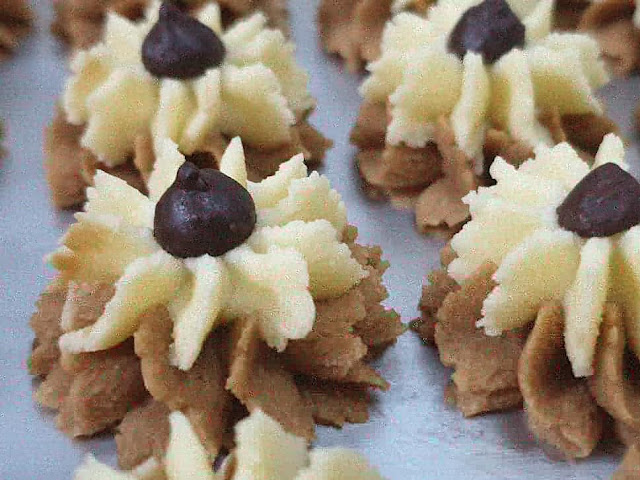 ZULFAZA LOVES COOKING: Semperit capucino cheese