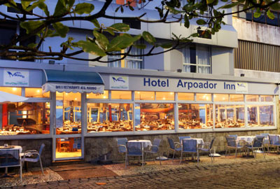 PRANCHETA DE ARQUITETO: PAISAGEM NA JANELA: BAR TEMPORADA DO HOTEL ...