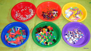 Tippytoe Crafts: Scrap Art