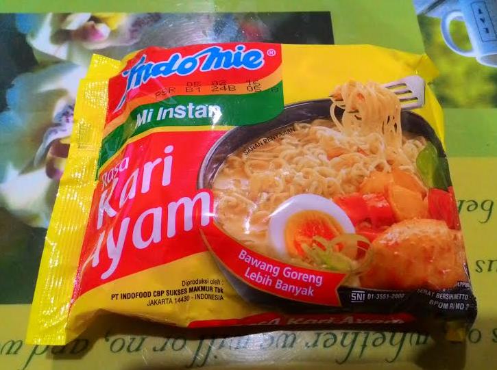 food reviews: Indomie Rasa Kari Ayam Review