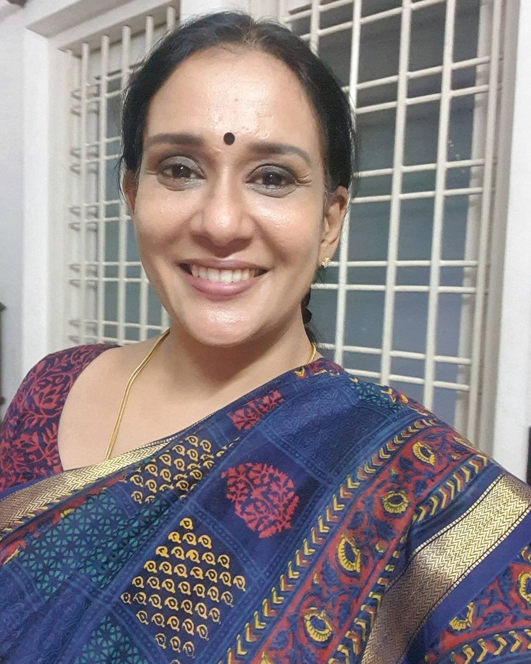 Maala Parvathi Actress Photos