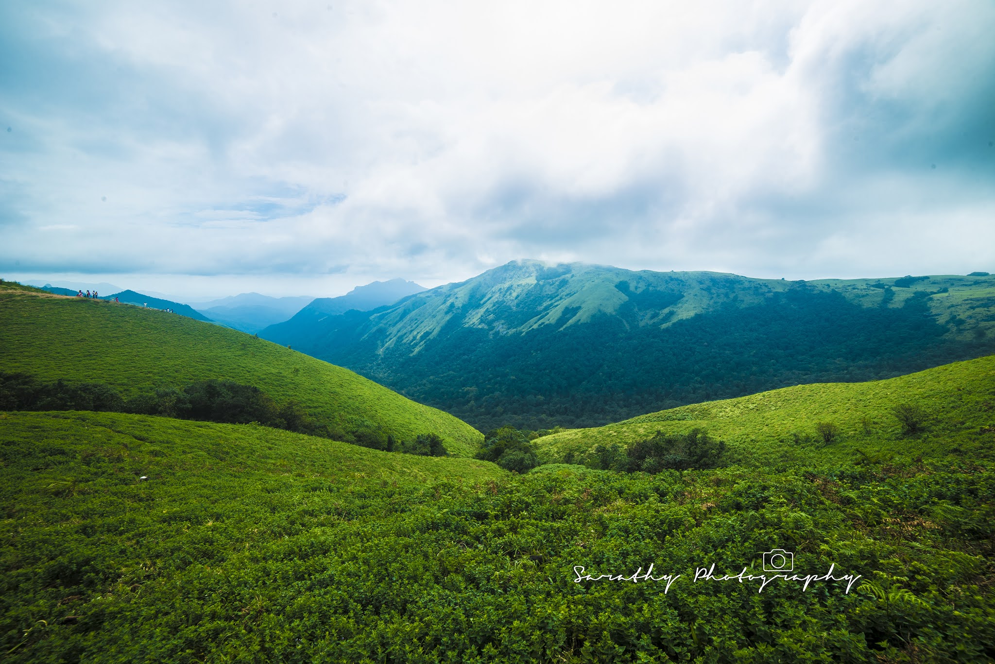 Devaramane Grasslands and Doddegaddavalli Temple day trip