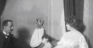 Scientia potentia est: Who was Helen Duncan: "The Witch" of Winston ...