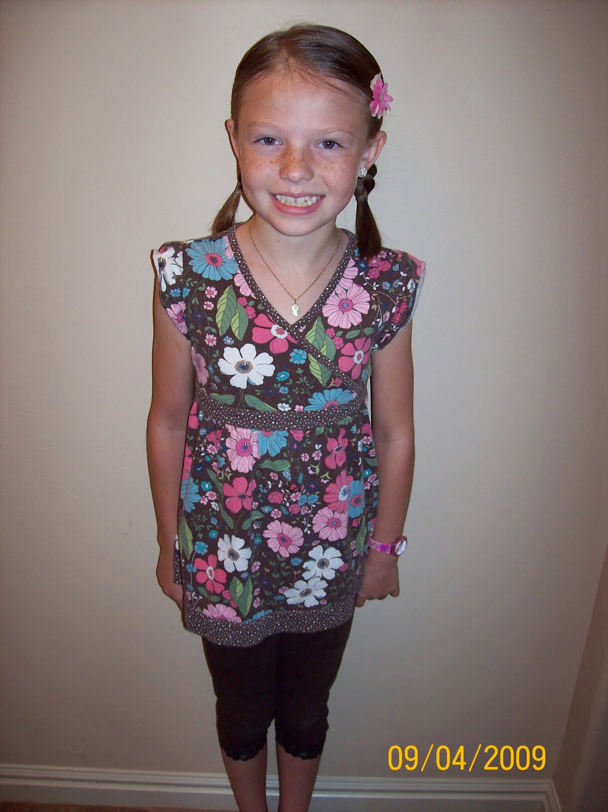 Israelsen Family: First Day of 4th Grade for Megan and Picture Day