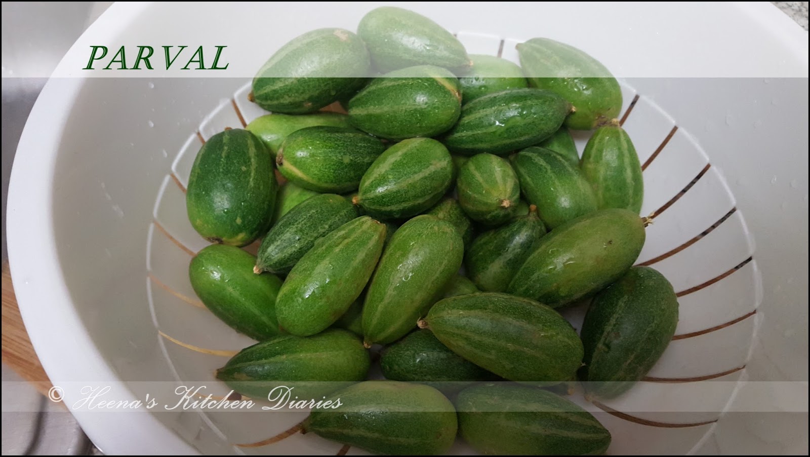 Heena's Kitchen Diaries: Pointed Gourd / Parval