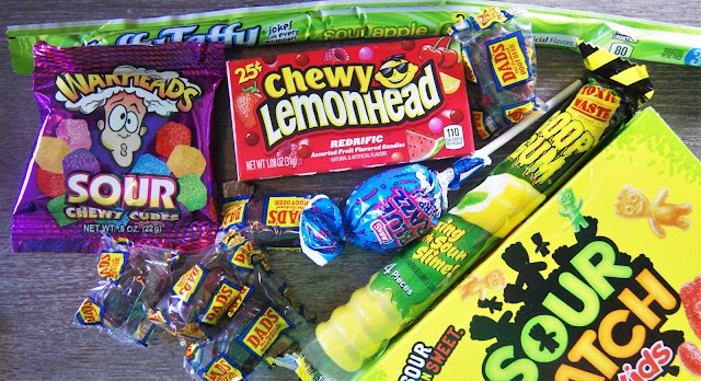 MAKING S'MORES & EATING AMERICAN CANDY - A Life With Frills