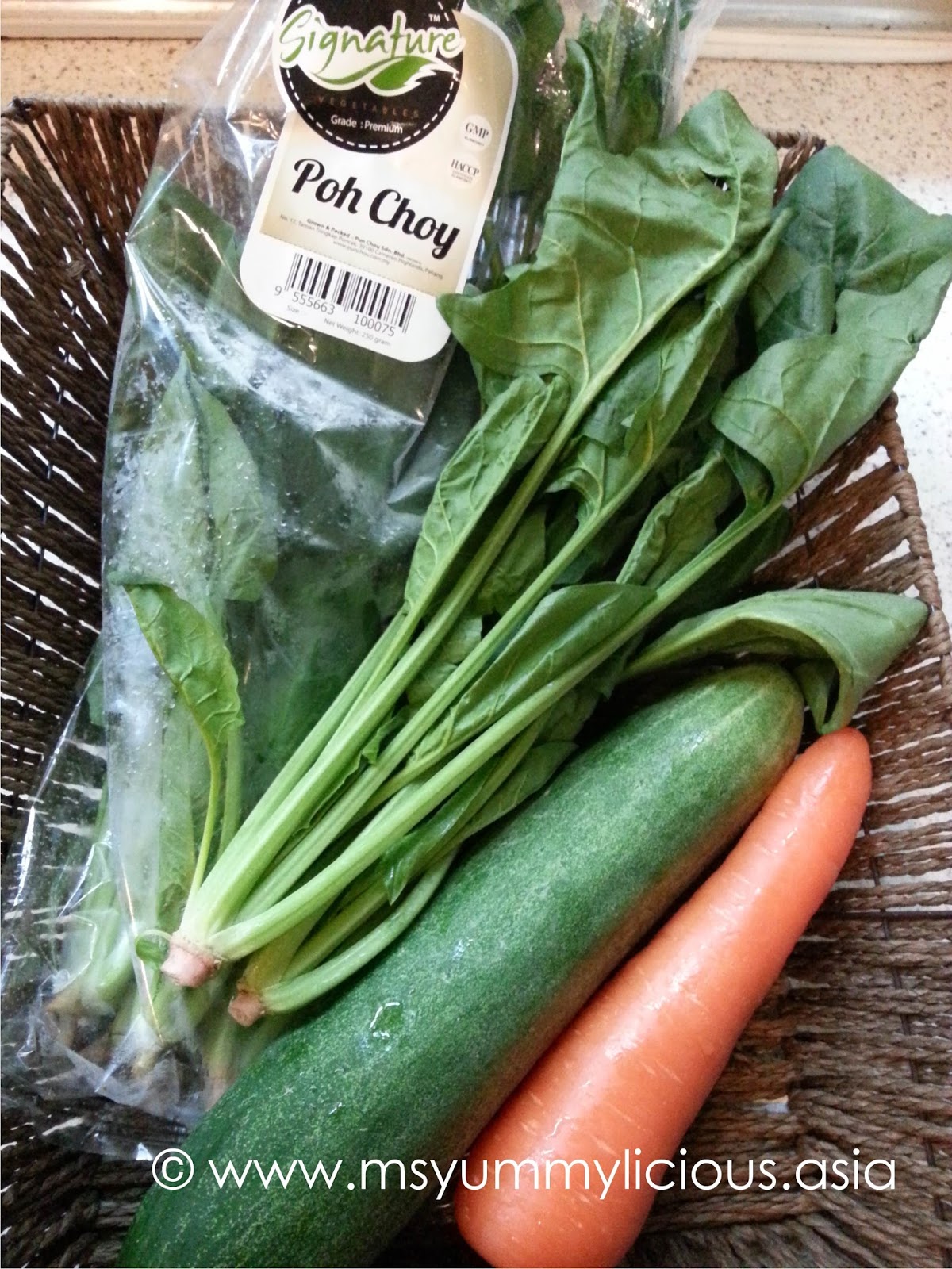 Bibimbap 비빔밥 (With BBQ Pork Belly And Kimchi) - Yummy~licious + Baby ...