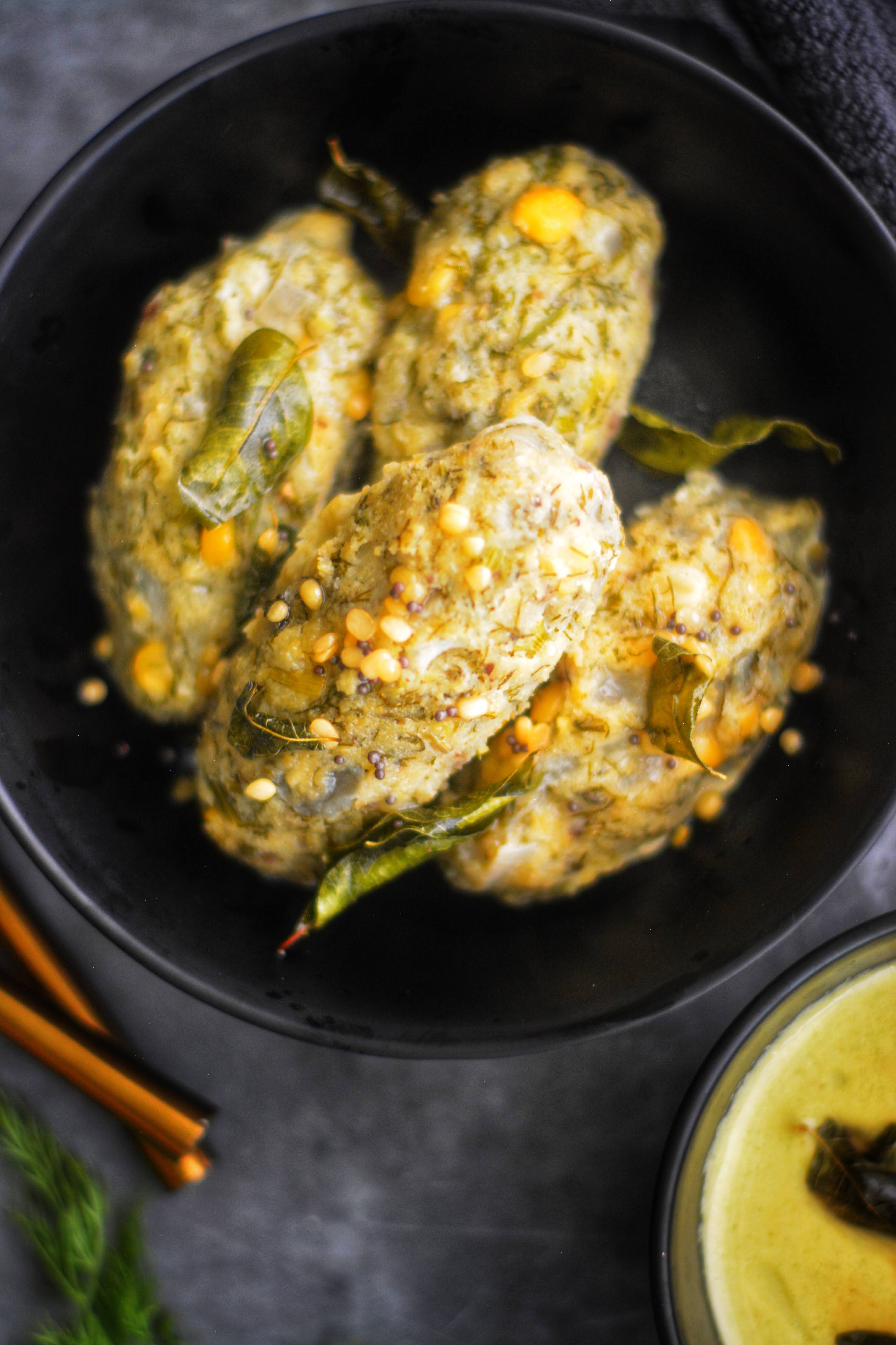 Video recipe: Khara Kadubu recipe - Sekke unde - kolakottai - Savory ...