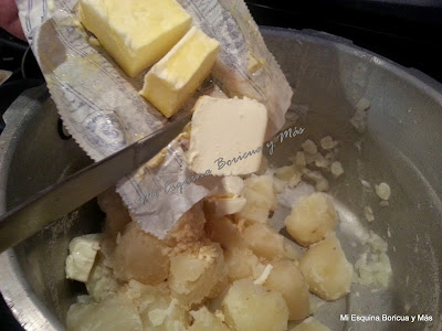 Mi Esquina Boricua y Más: Papas majadas con ajo