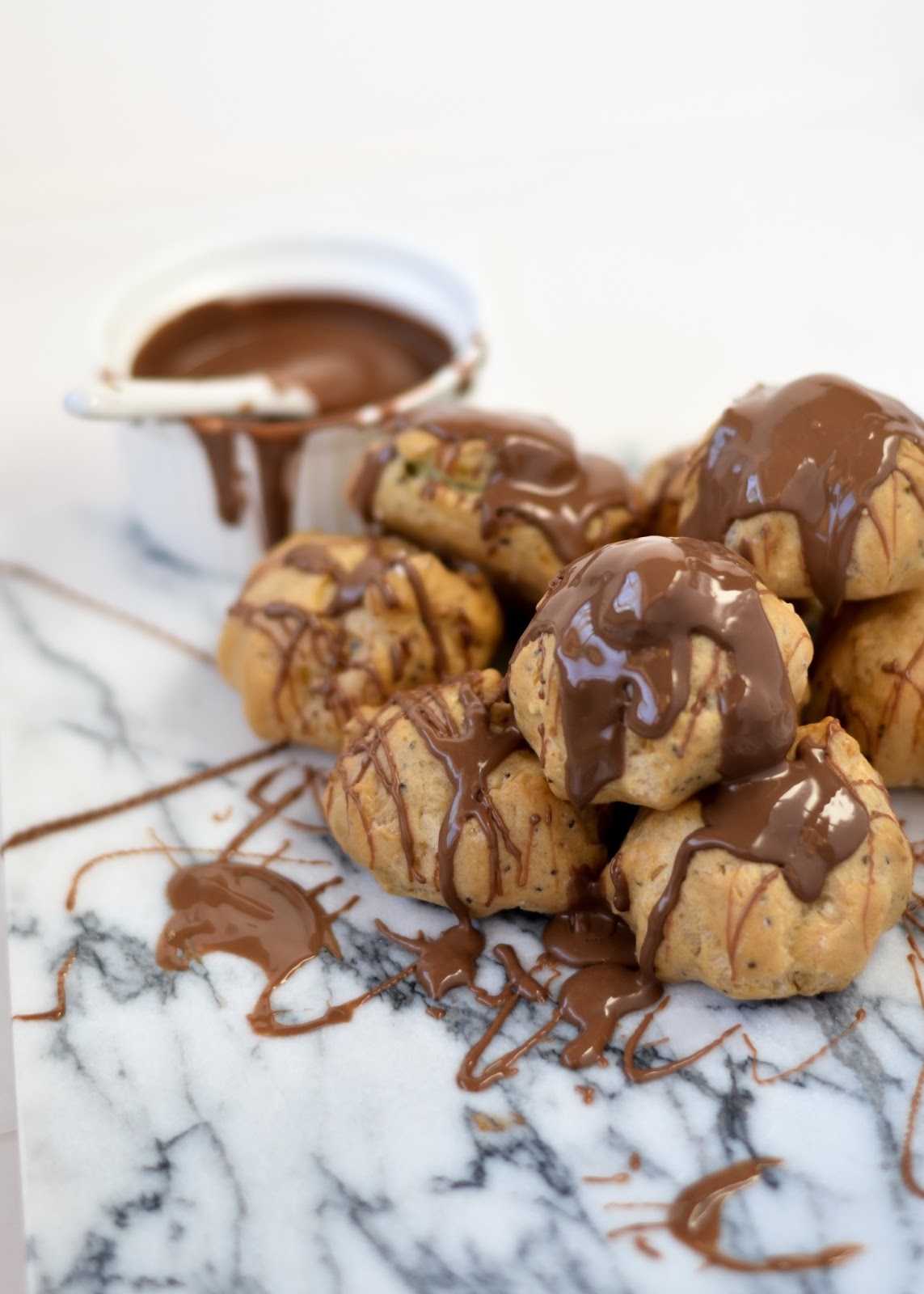 Cold comfort/-/ Lemon and poppy seed Puffs with lemon curd and whipped ...