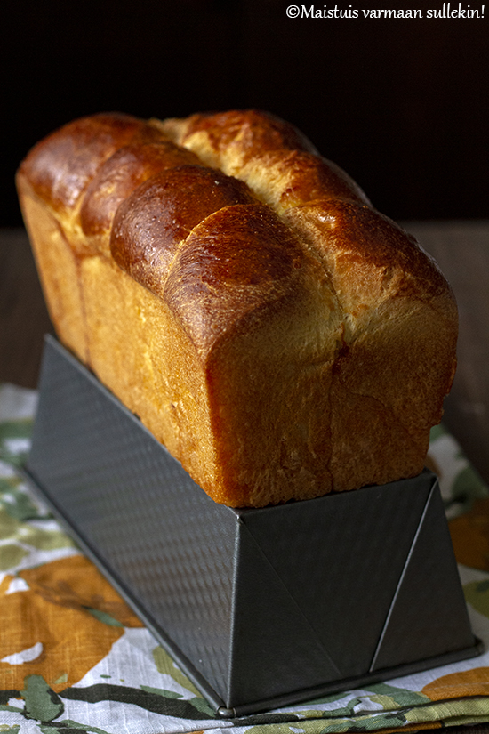 Maistuis varmaan sullekin!: Strömsön briossi hapanjuureen