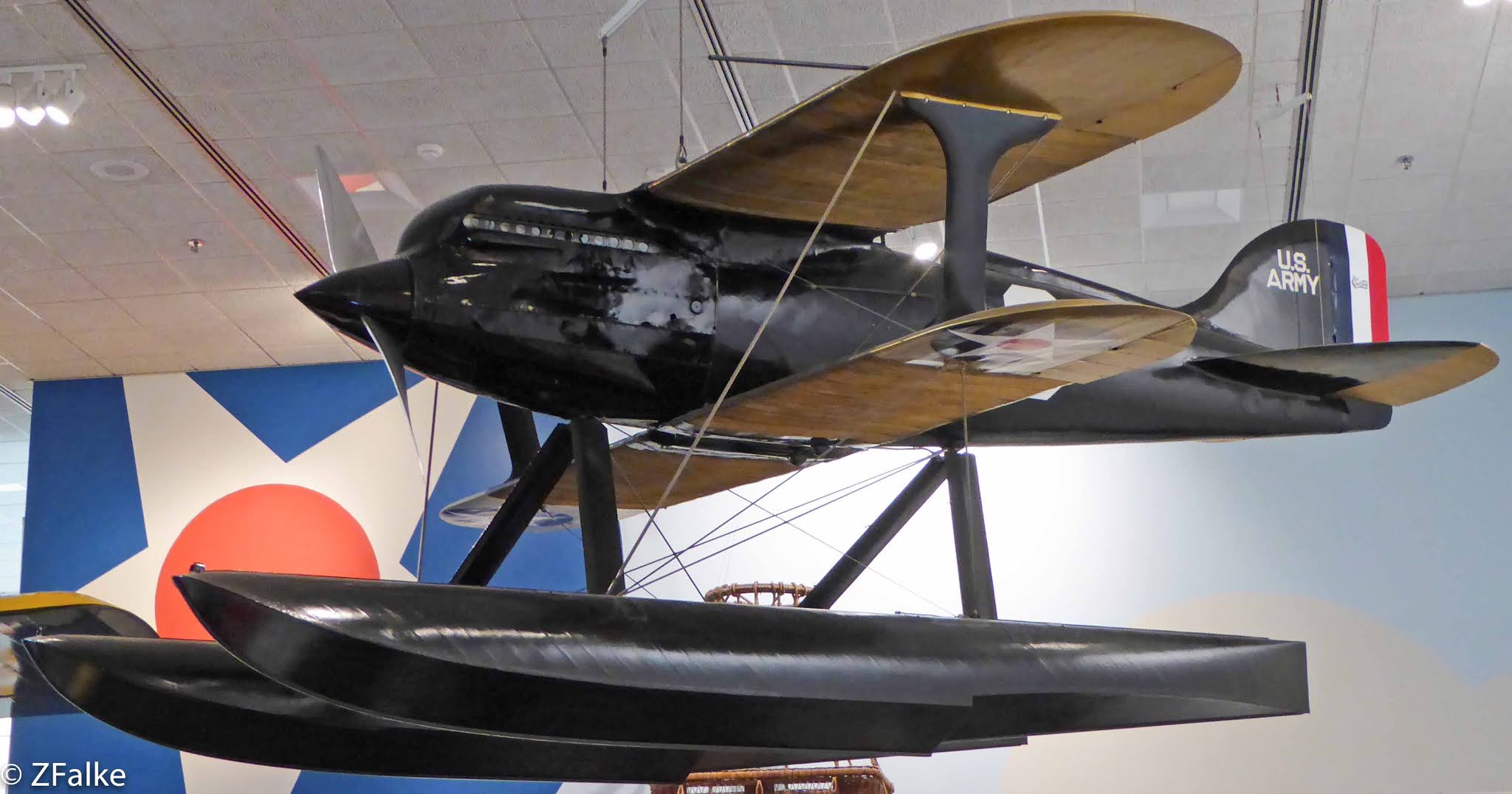 Me gustan los aviones: Curtiss R3C-2