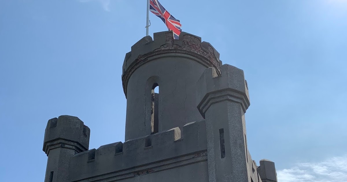 Lord Belmont in Northern Ireland: The Moat, Donaghadee