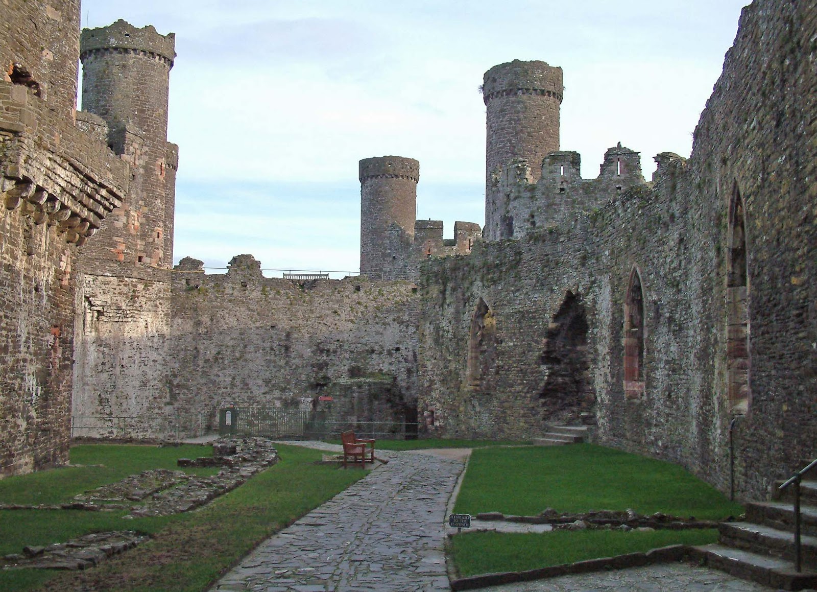 Adrienne's Adventures: World Heritage in Wales - Conwy castle